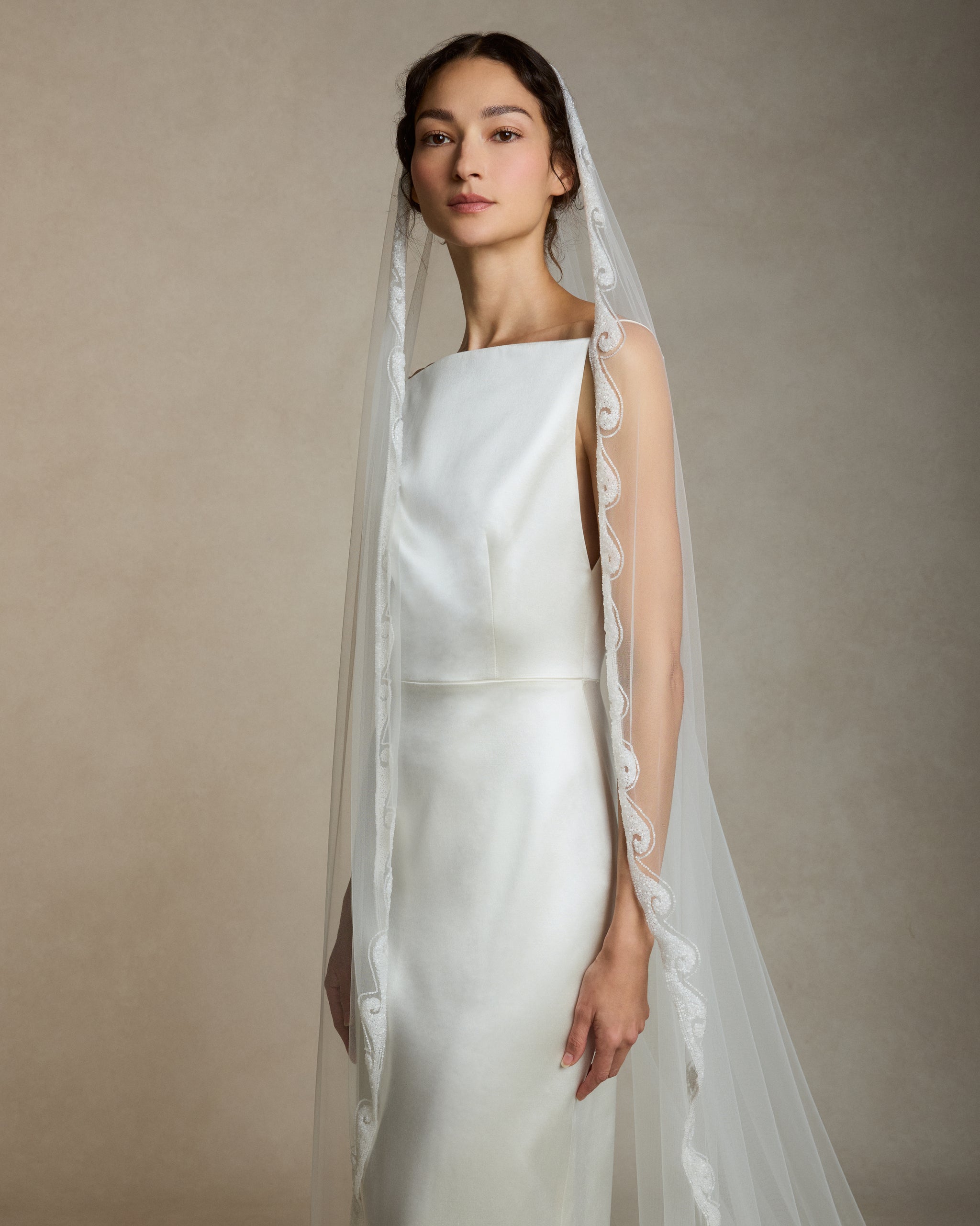 Beaded Wave Mantilla Veil - Cathedral – Danielle Frankel