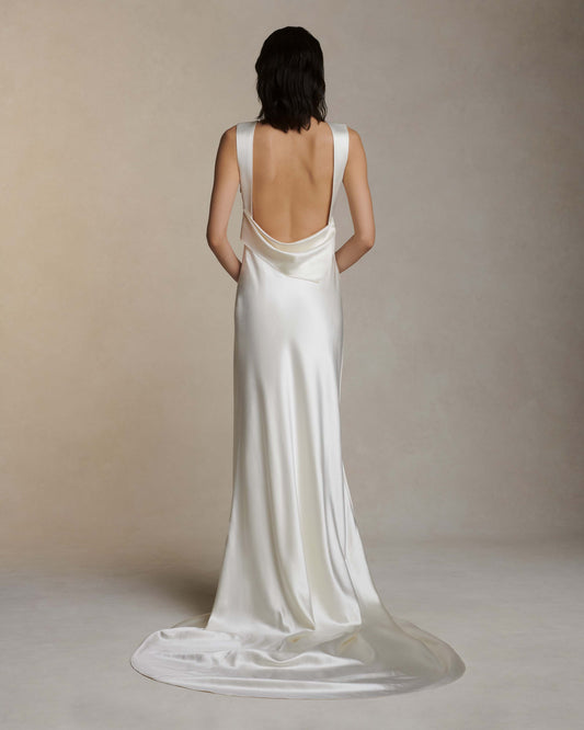 VI Lookbook – Danielle Frankel